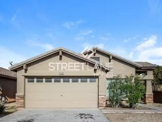 NOW OFFERING FIRST FULL MONTH FREE! 3228 W Alta Vista Rd