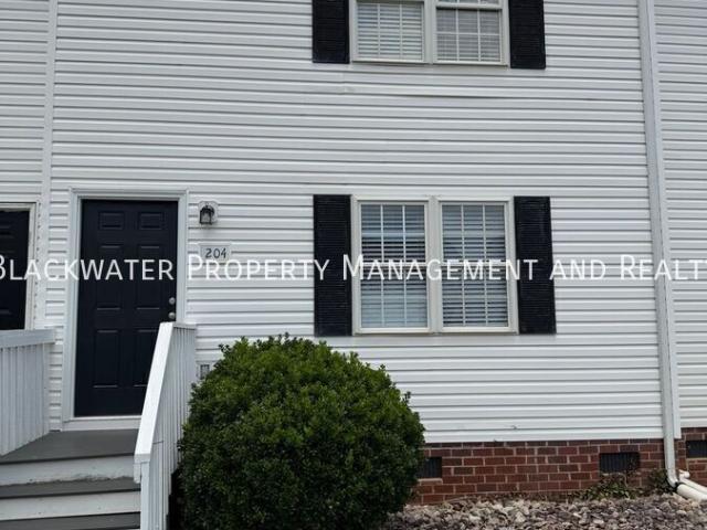 Now Showing! Two Bedroom Townhome in Forest!