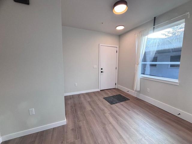NN1509* A 1 Bedroom Apartment for Rent at 1460 Se 51st Ave, Portland, OR 97215 Mt. Tabor