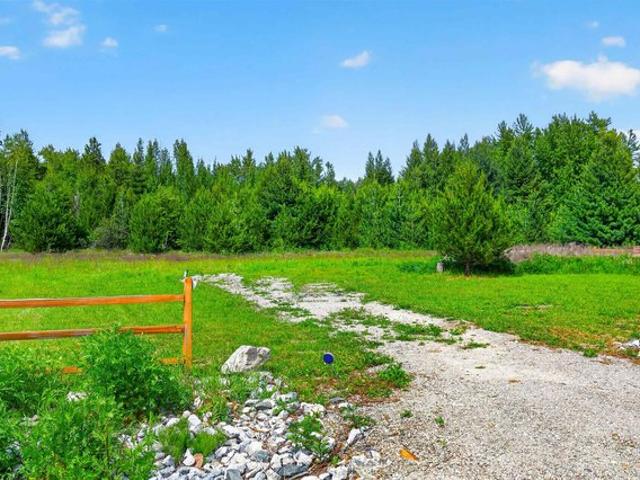 Nna 2nd St, Kootenai, ID 83840