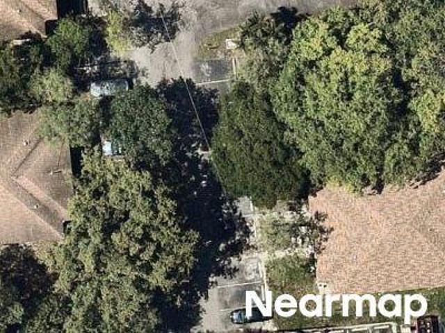 NW 43rd Ter Apt 8