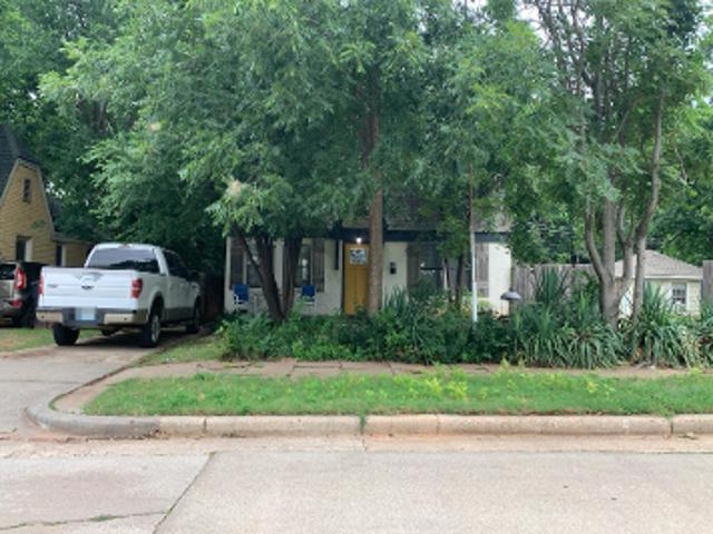 NW 41st St