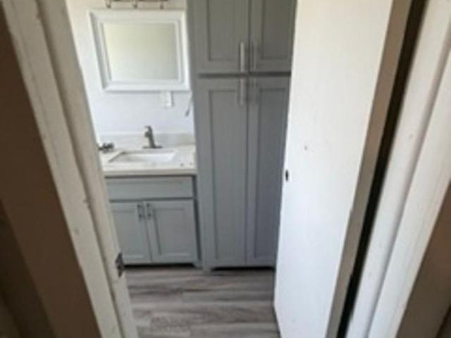 NW 41st 1 Bedroom Apartment for Rent at 5912 Nw 41st St, Warr Acres, OK 73122