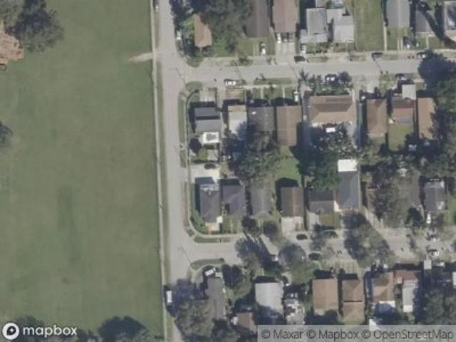 NW 44th St