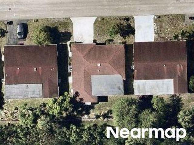 NW 48th Pl