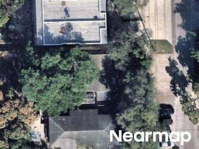 NW 4th Ave
