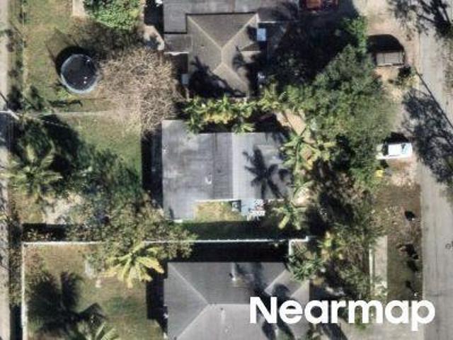 NW 4th Ave