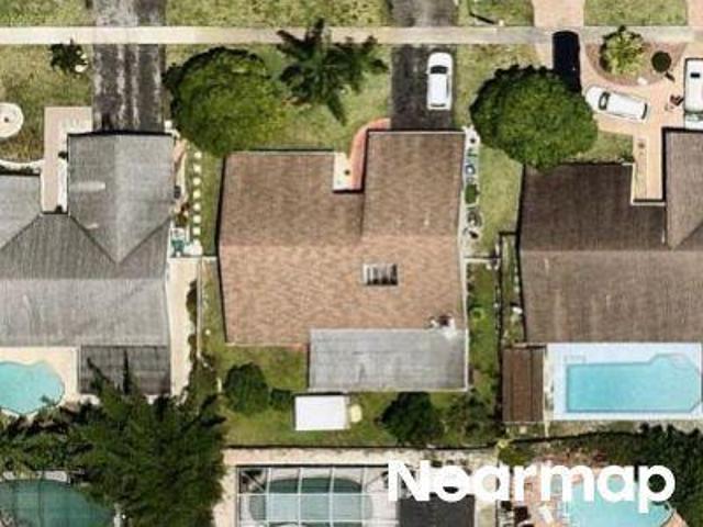 NW 53rd St