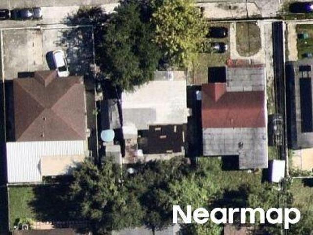 NW 51st St