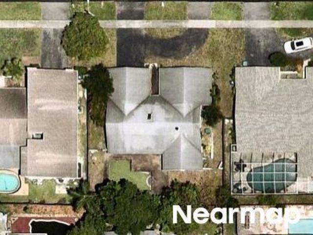NW 52nd St
