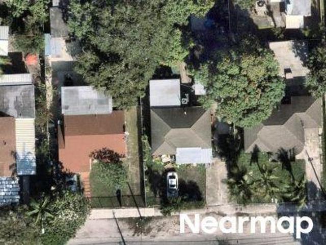 NW 57th St