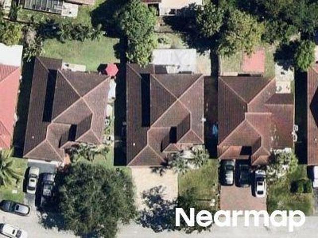 NW 54th St