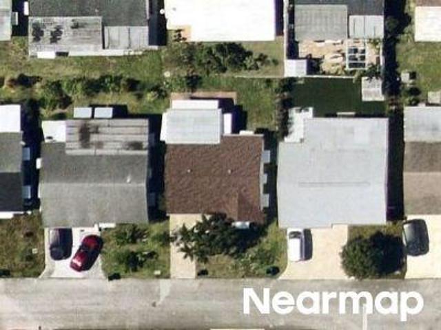 NW 54th St