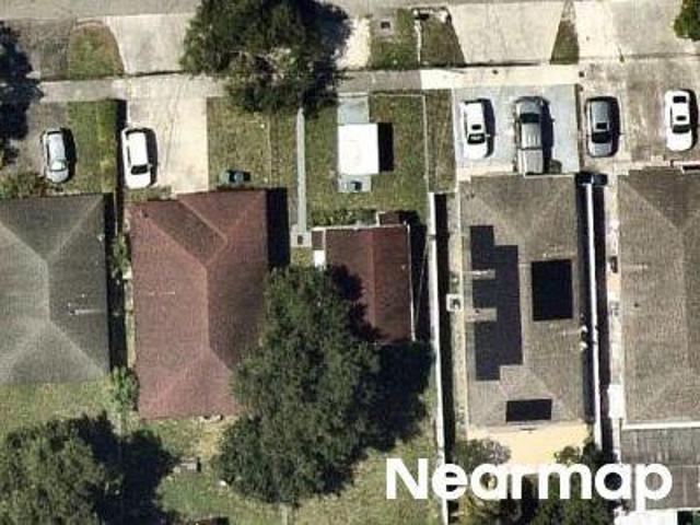 NW 55th St