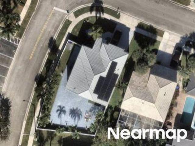 NW 5th St