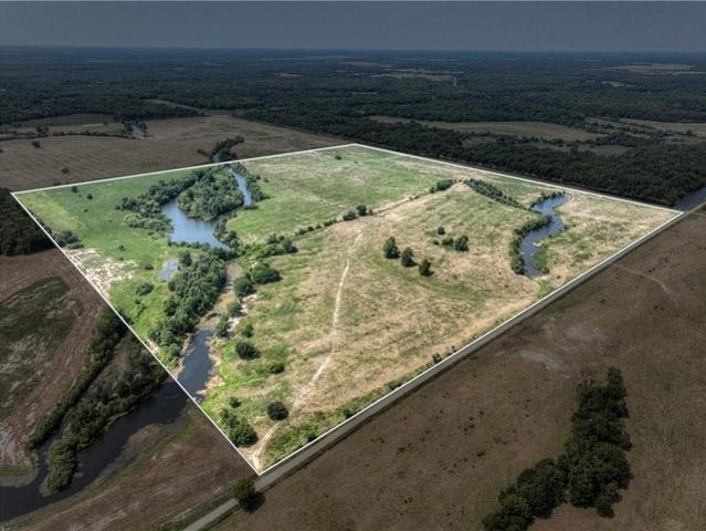 NW 60th Rd, Liberal, MO 64762