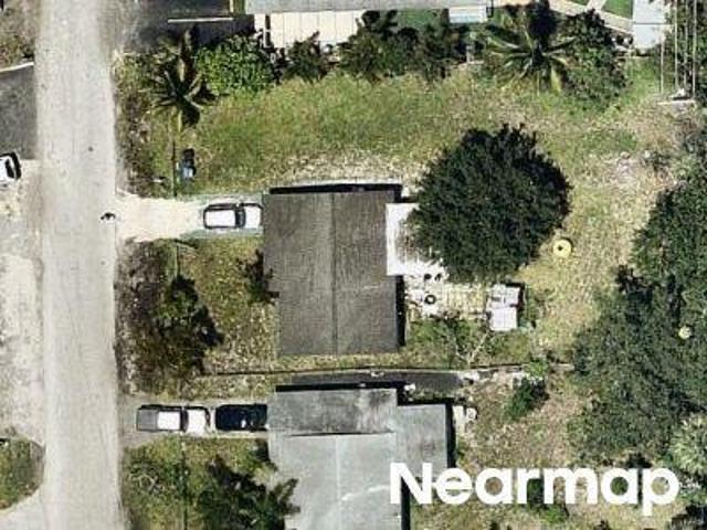 NW 6th Ave