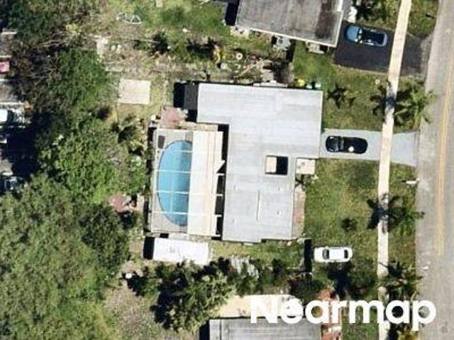 NW 75th Ave