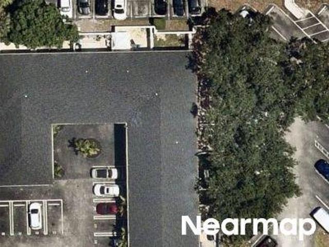 NW 7th Ave