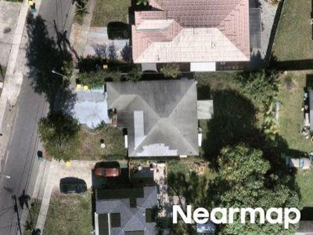 NW 7th Ave