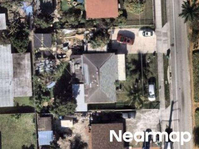 NW 7th Ave