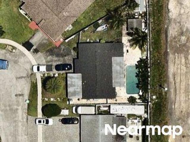 NW 83rd Ave