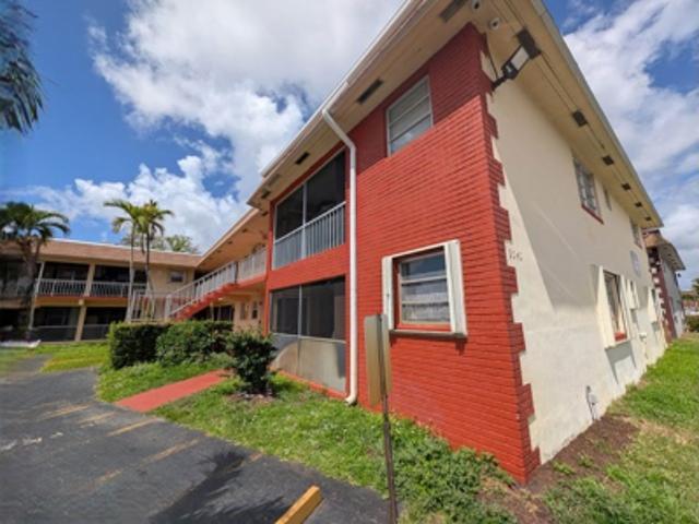 NW 81st Ave Apt 122