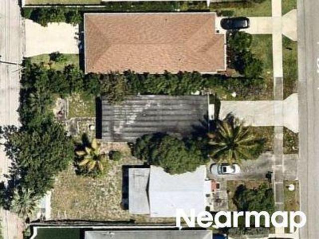 NW 8th Ave