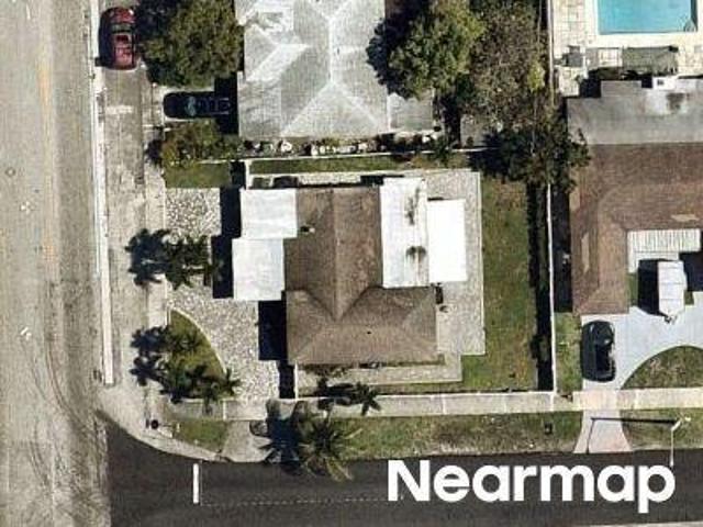 NW 8th Ave