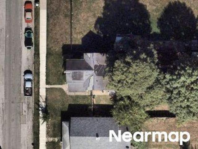 NW 8th St