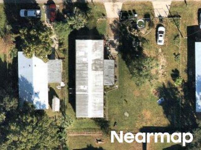 NW 8th St