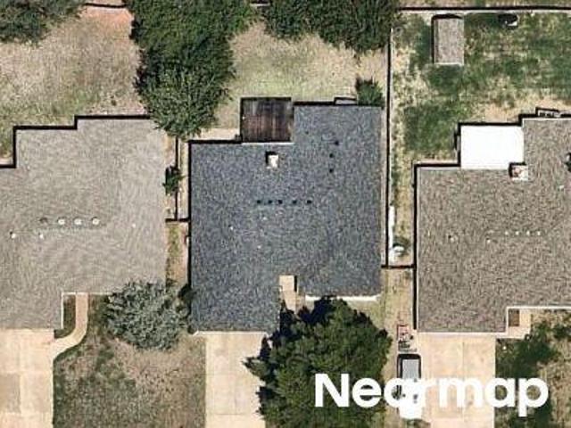 NW 92nd St
