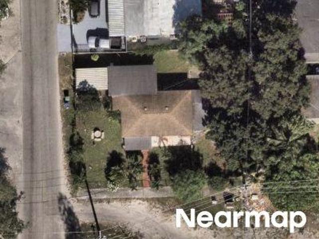 NW 95th St