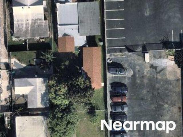 NW 98th St