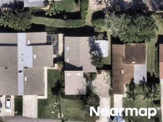 NW 9th St