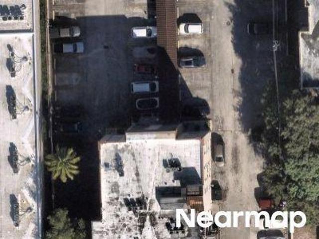 NW 9th St