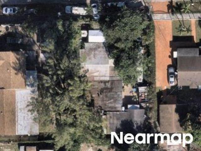 NW 100th St