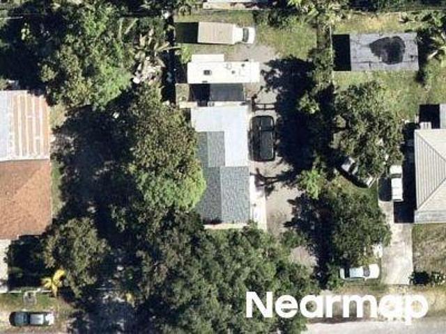 NW 101st St