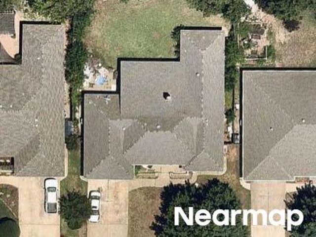 NW 101st St