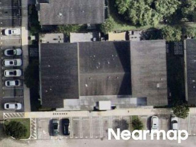 NW 104th Ave