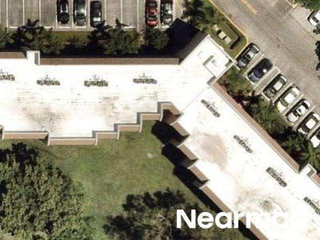 NW 104th Ave