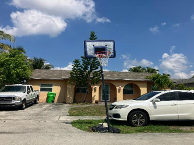 NW 110th Ave
