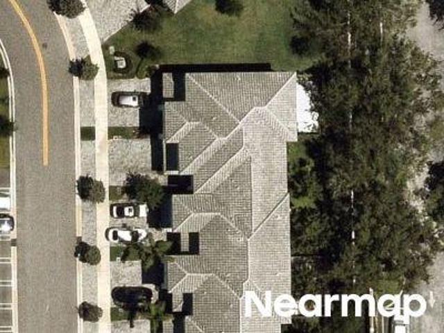 NW 118 Ave