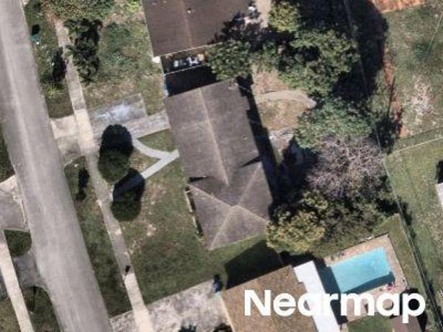 NW 11th Ct