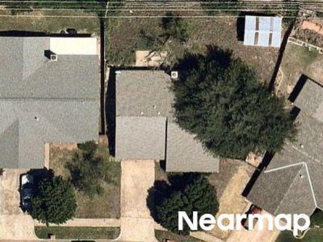 NW 126th St