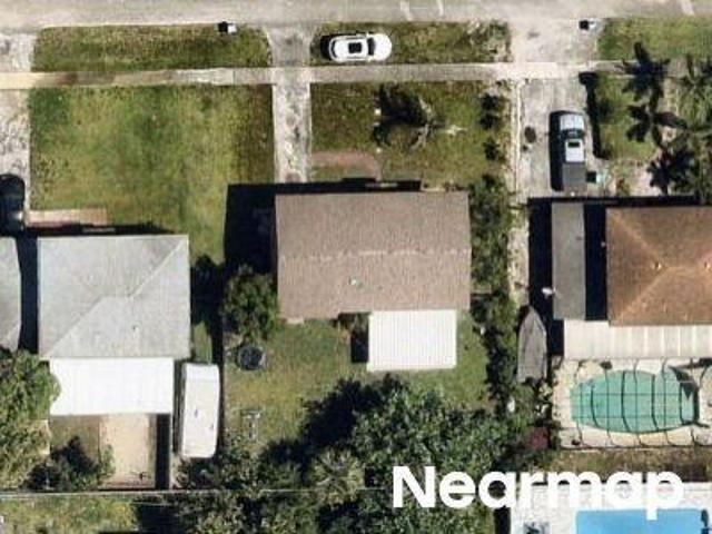 NW 12th Ct