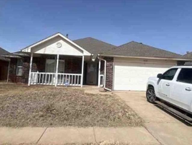 NW 131st St