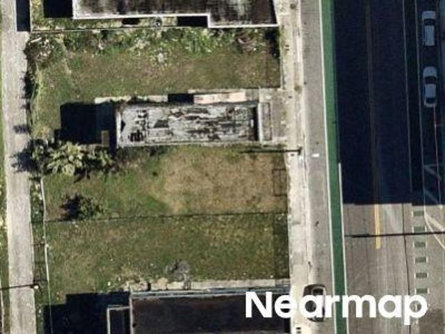 NW 15th Ave
