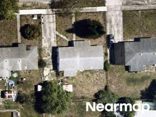 NW 160th St