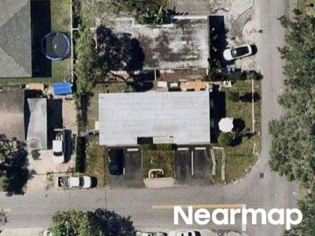 NW 16th Ave